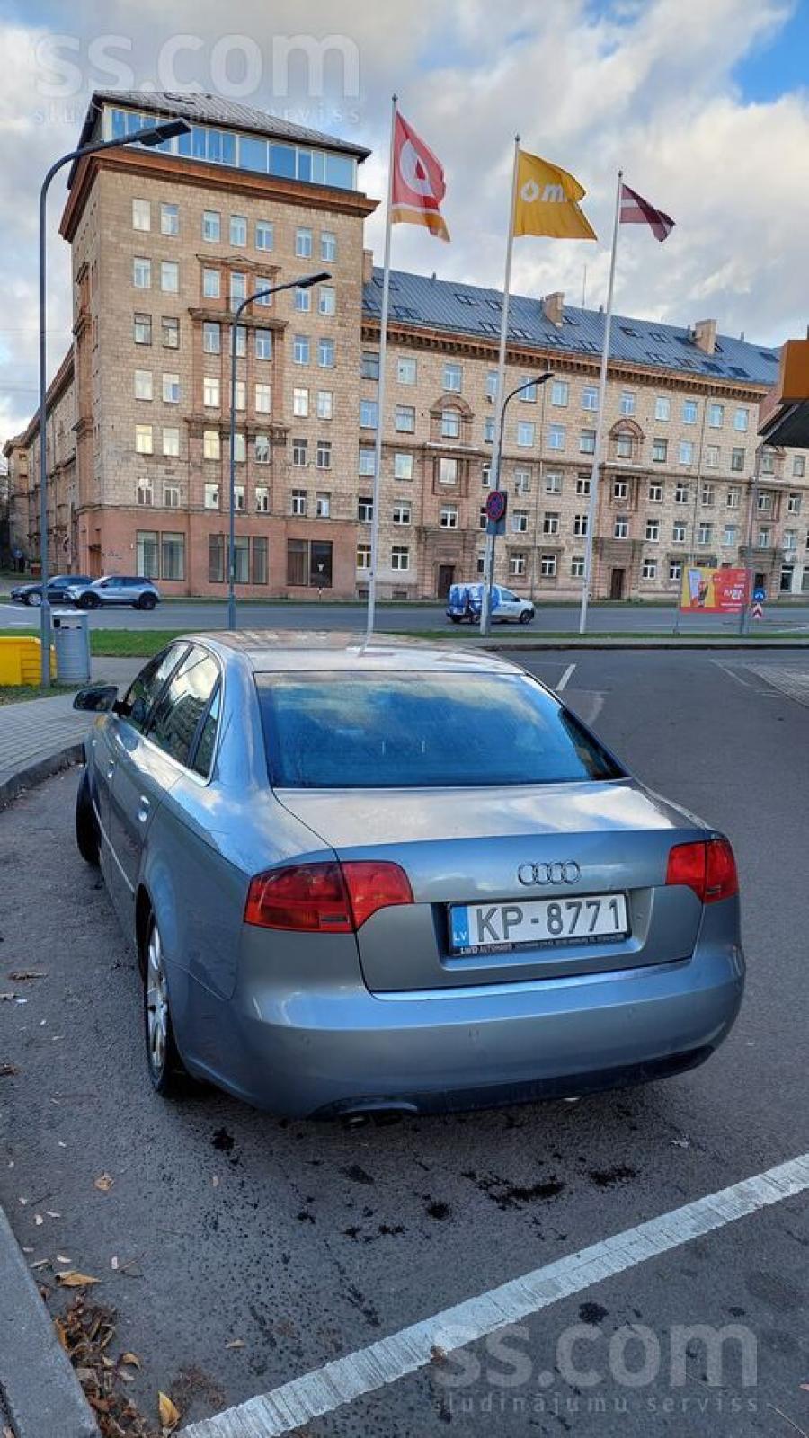 Audi A4 2005 Rīga, ar dzinēja tilpumu 1.90 L un nobraukumu 347 tūkst. km par 2500 €, foto 5 vietnē AUTOMOTO.COM.LV