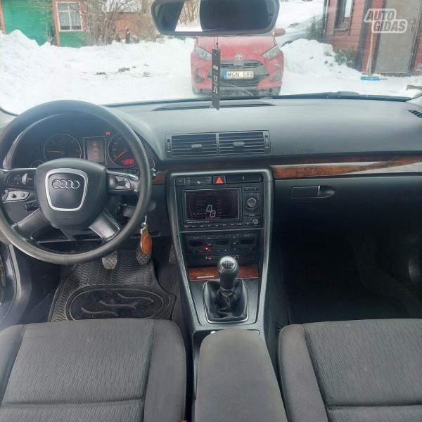 Audi A4 2005 Utena, ar dzinēja tilpumu 2.00 L un nobraukumu 275 tūkst. km par 2000 €, foto 7 vietnē AUTOMOTO.COM.LV