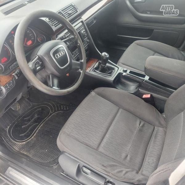 Audi A4 2005 Utena, ar dzinēja tilpumu 2.00 L un nobraukumu 275 tūkst. km par 2000 €, foto 9 vietnē AUTOMOTO.COM.LV