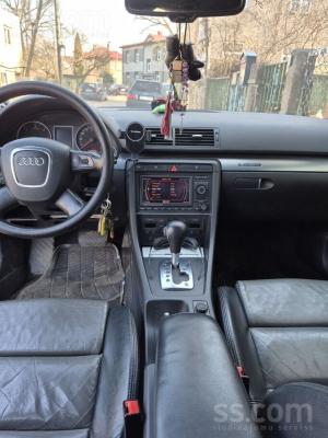 Audi A4 2005 Rīga, ar dzinēja tilpumu 3.00 L un nobraukumu 240 tūkst. km par 5000 €, foto 12 vietnē AUTOMOTO.COM.LV