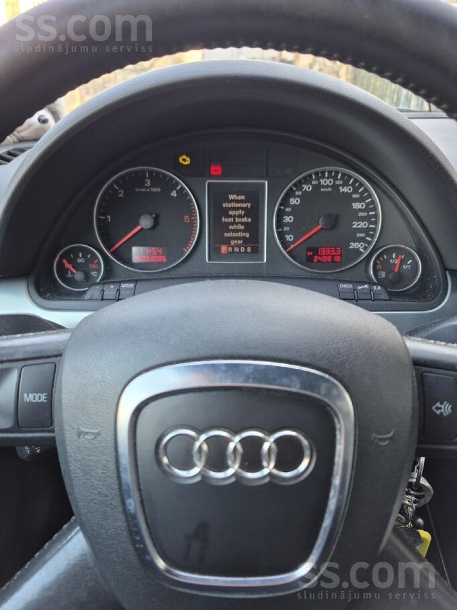 Audi A4 2005 Rīga, ar dzinēja tilpumu 3.00 L un nobraukumu 240 tūkst. km par 5000 €, foto 13 vietnē AUTOMOTO.COM.LV