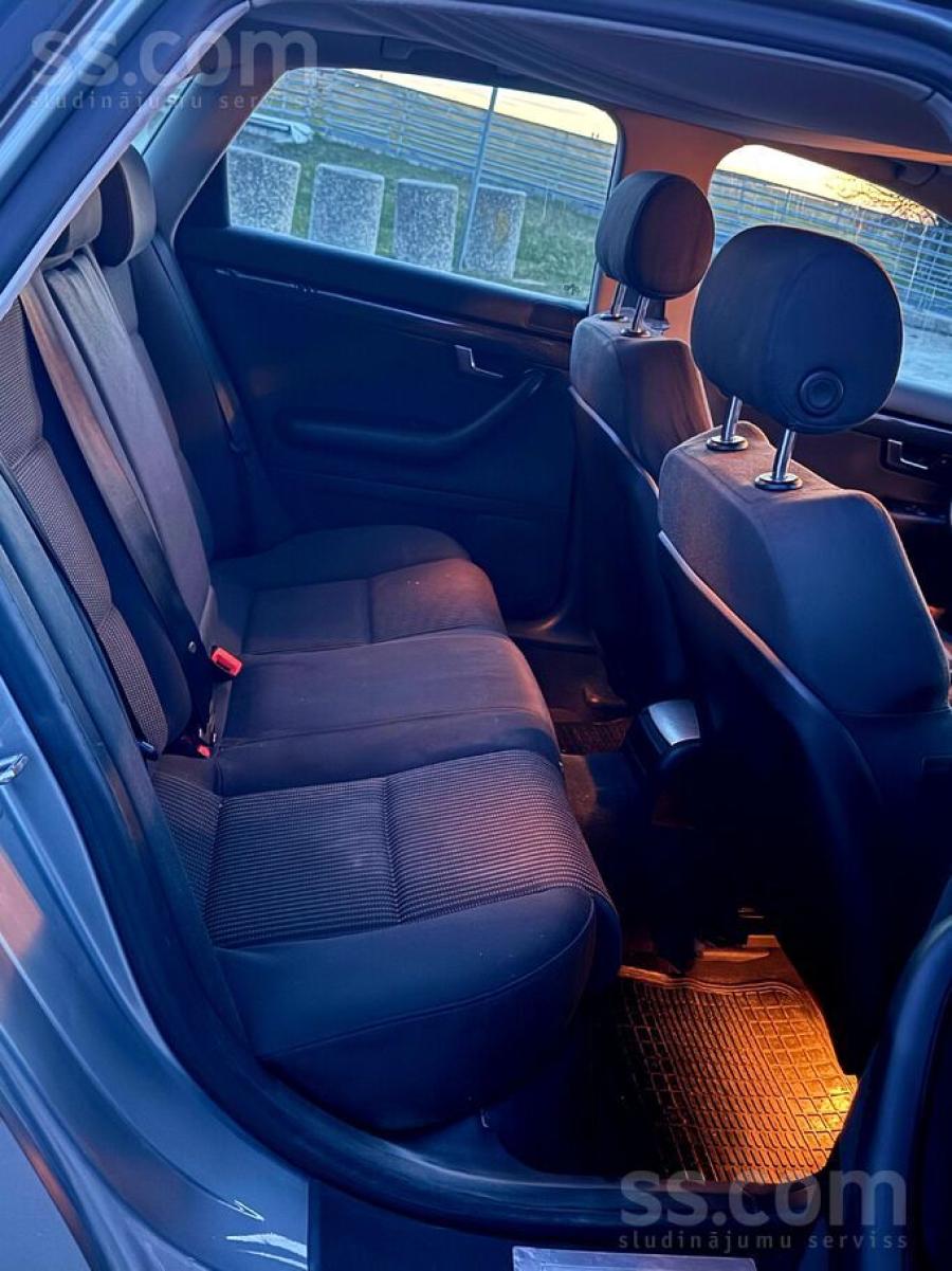 Audi A4 2005 in Riga, with an engine capacity of 2.00 L and mileage of 352 thousand km for 1995 €, photo 12 on AUTOMOTO.COM.LV