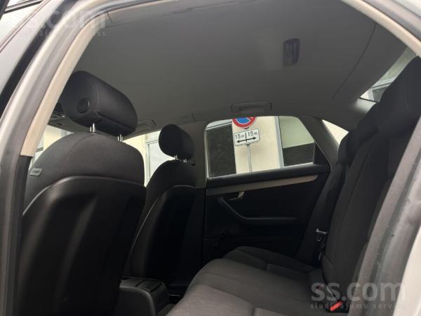 Audi A4 2005 Jelgava, ar dzinēja tilpumu 2.00 L un nobraukumu 332 tūkst. km par 2790 €, foto 9 vietnē AUTOMOTO.COM.LV