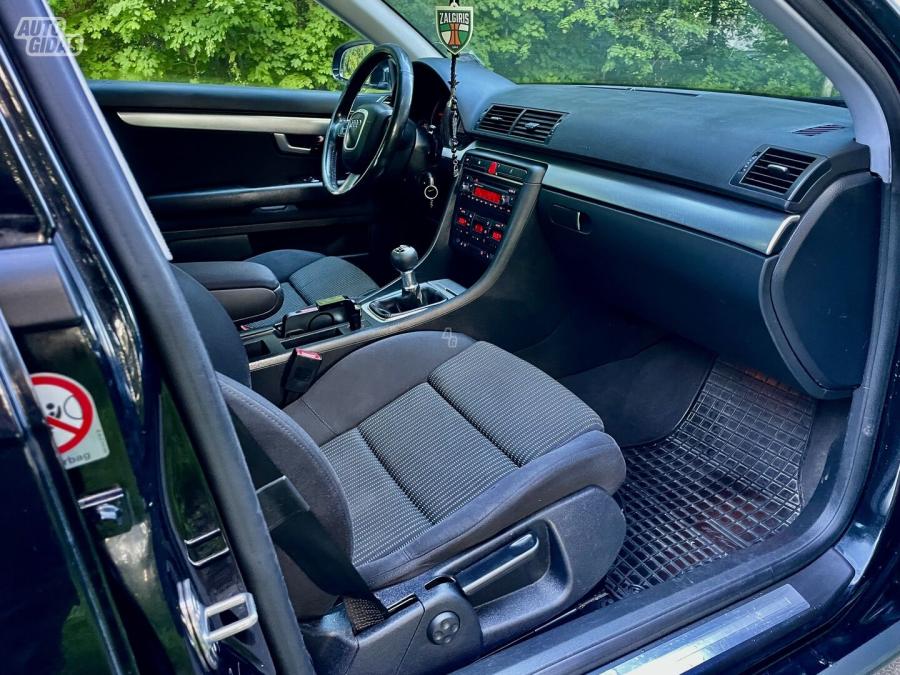 Audi A4 2005 in Kaunas, with an engine capacity of 2.00 L and mileage of 351 thousand km for 2450 €, photo 11 on AUTOMOTO.COM.LV