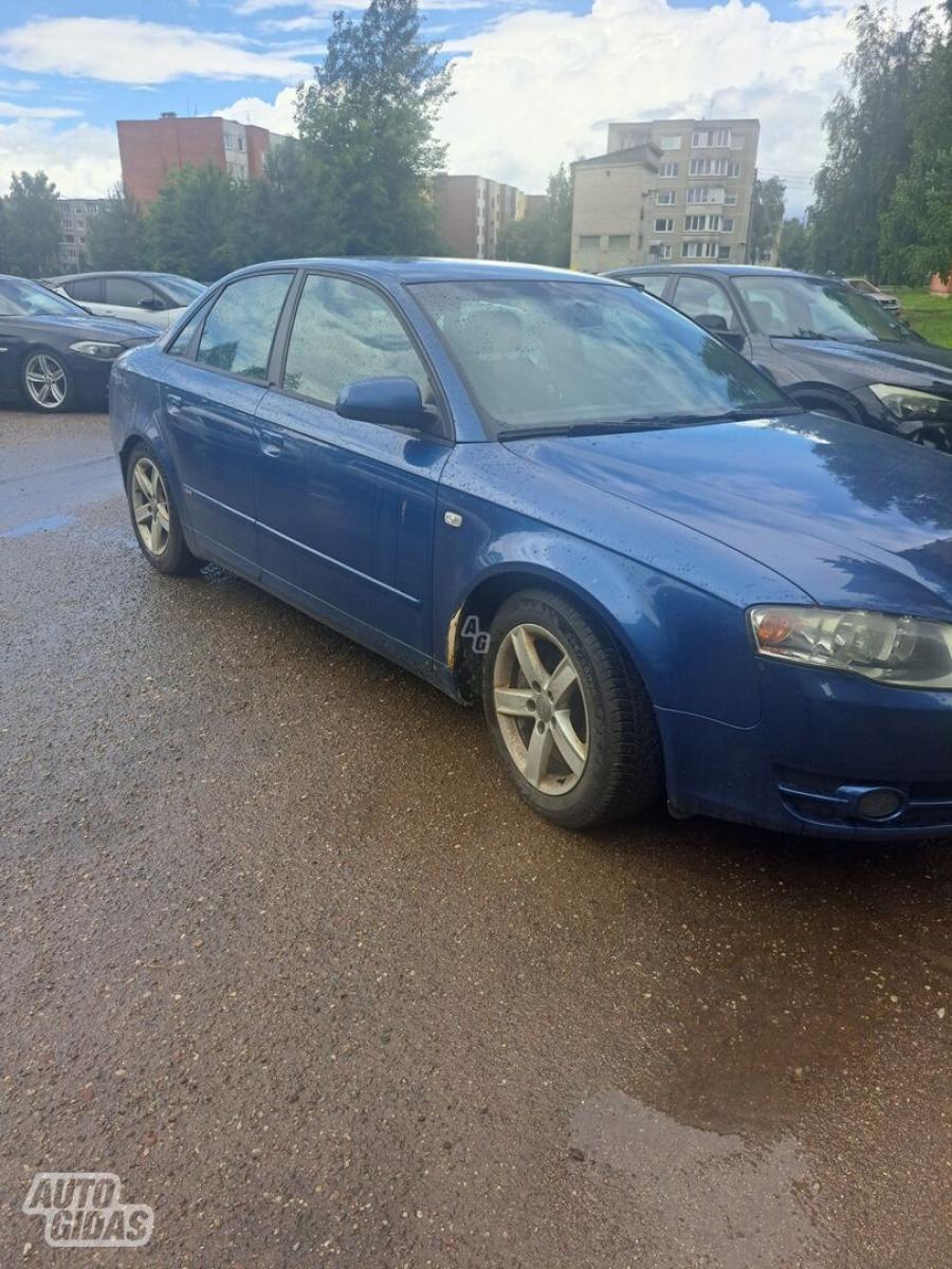 Audi A4 2005 Viļņa, ar dzinēja tilpumu 2.50 L un nobraukumu 332 tūkst. km par 1400 €, foto 4 vietnē AUTOMOTO.COM.LV