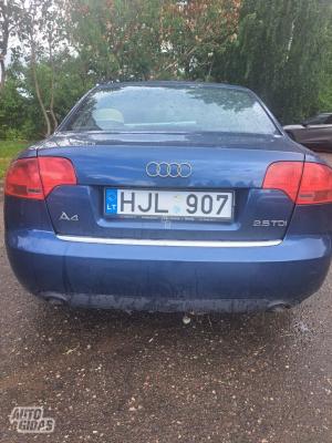 Audi A4 2005 Viļņa, ar dzinēja tilpumu 2.50 L un nobraukumu 332 tūkst. km par 1400 €, foto 5 vietnē AUTOMOTO.COM.LV