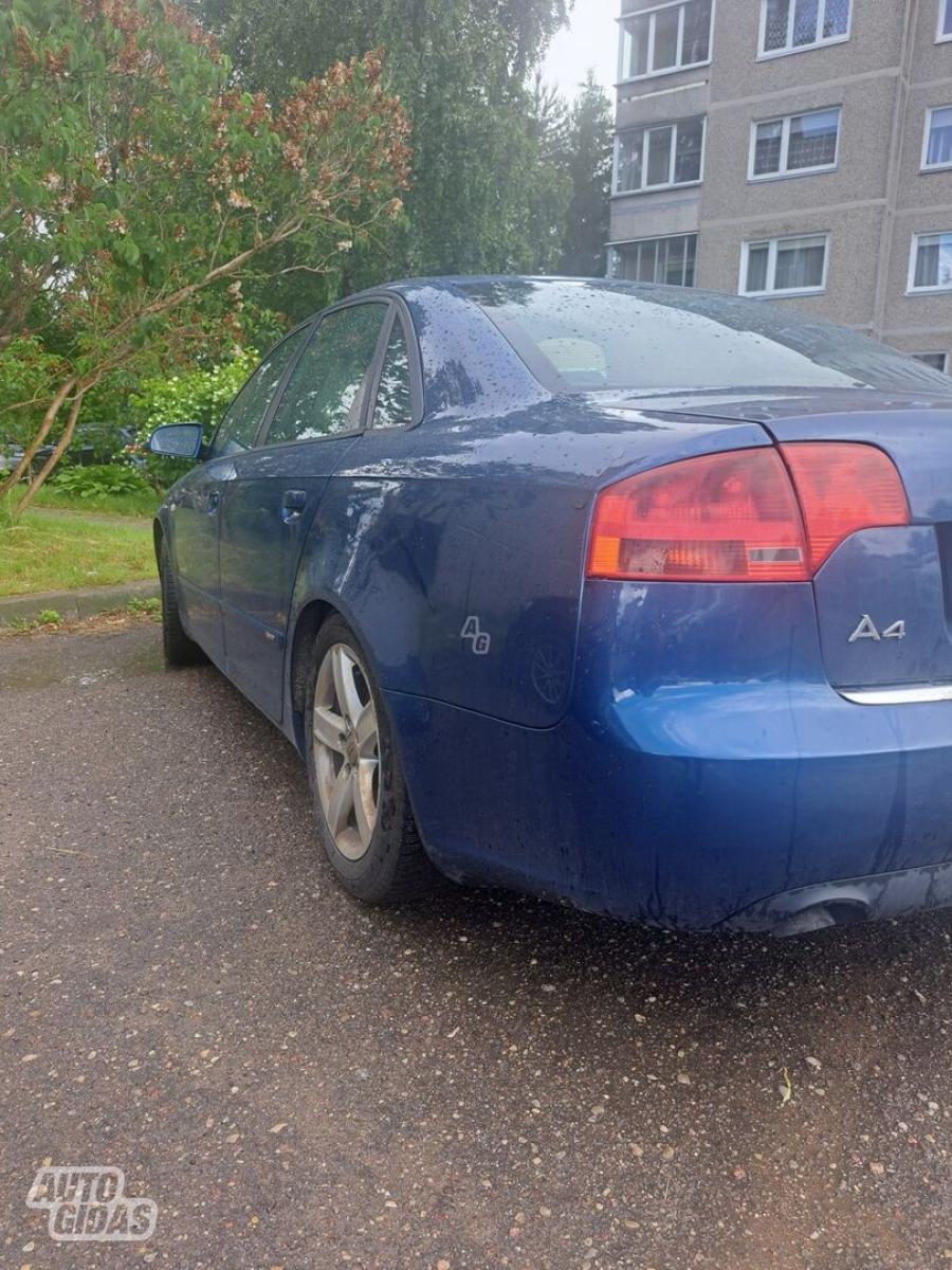 Audi A4 2005 Viļņa, ar dzinēja tilpumu 2.50 L un nobraukumu 332 tūkst. km par 1400 €, foto 6 vietnē AUTOMOTO.COM.LV
