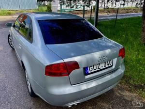 Audi A4 2005 Kauņa, ar dzinēja tilpumu 2.00 L un nobraukumu 246 tūkst. km par 2400 €, foto 10 vietnē AUTOMOTO.COM.LV