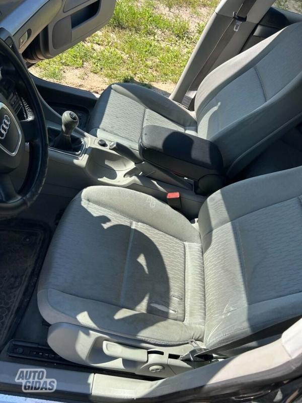 Audi A4 2005 in Vilnius, with an engine capacity of 2.00 L and mileage of 339 thousand km for 1950 €, photo 10 on AUTOMOTO.COM.LV
