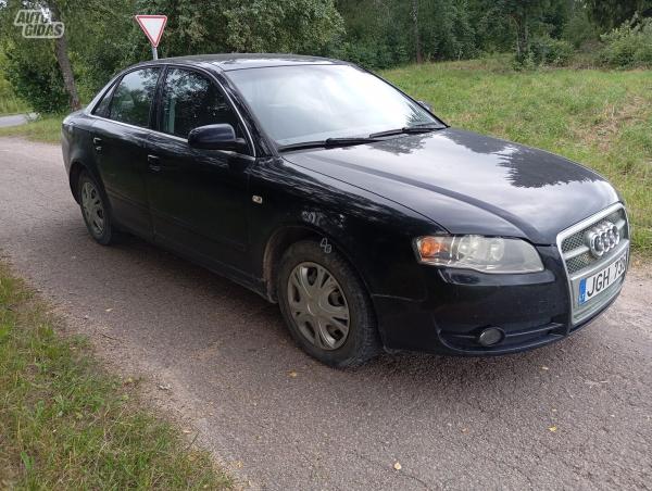 Audi A4 2005 Viļņa, ar dzinēja tilpumu 2.00 L un nobraukumu 0 tūkst. km par 1400 €, foto 2 vietnē AUTOMOTO.COM.LV
