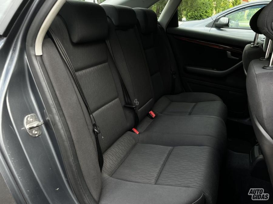 Audi A4 2005 in Alytus, with an engine capacity of 1.90 L and mileage of 392 thousand km for 2400 €, photo 12 on AUTOMOTO.COM.LV