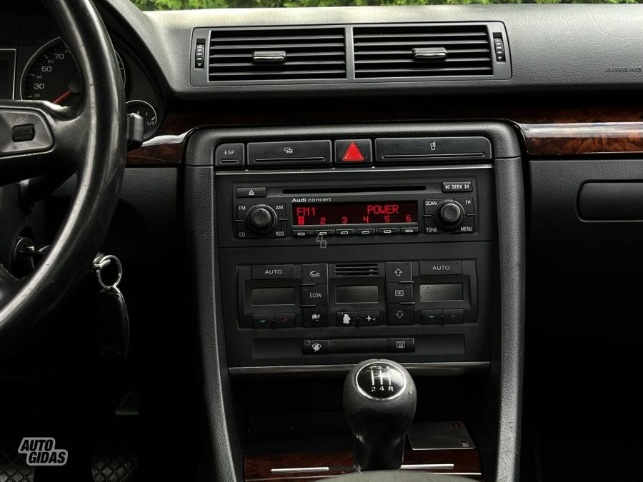 Audi A4 2005 in Alytus, with an engine capacity of 1.90 L and mileage of 392 thousand km for 2400 €, photo 14 on AUTOMOTO.COM.LV