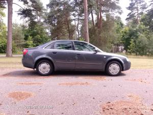 Audi A4 2005 in Kaunas, with an engine capacity of 1.90 L and mileage of 368 thousand km for 950 €, photo 6 on AUTOMOTO.COM.LV