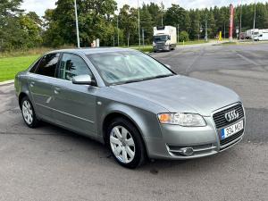 Audi A4 2005 in Narva, with an engine capacity of 2.00 L and mileage of 310 thousand km for 1499 €, photo 3 on AUTOMOTO.COM.LV
