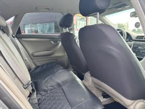 Audi A4 2005 in Narva, with an engine capacity of 2.00 L and mileage of 310 thousand km for 1499 €, photo 12 on AUTOMOTO.COM.LV