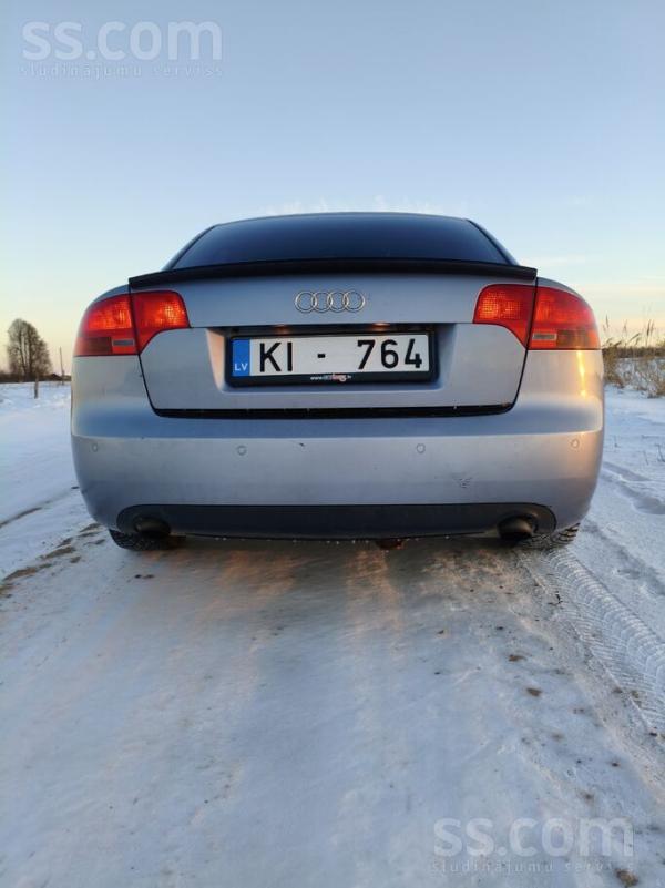Audi A4 2006 in Valmiera, with an engine capacity of 3.00 L and mileage of 414 thousand km for 2600 €, photo 4 on AUTOMOTO.COM.LV