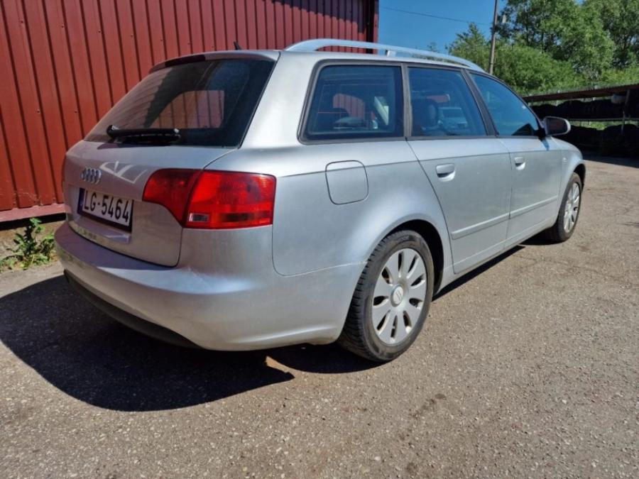 Audi A4 2006 Rīga, ar dzinēja tilpumu 2.00 L un nobraukumu 271 tūkst. km par 3450 €, foto 3 vietnē AUTOMOTO.COM.LV