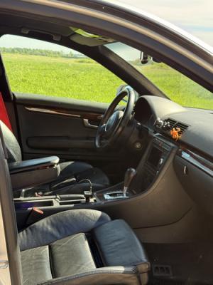 Audi A4 2006 Tallina, ar dzinēja tilpumu 3.00 L un nobraukumu 547 tūkst. km par 3500 €, foto 7 vietnē AUTOMOTO.COM.LV