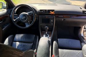 Audi A4 2006 Tallina, ar dzinēja tilpumu 3.00 L un nobraukumu 547 tūkst. km par 3500 €, foto 8 vietnē AUTOMOTO.COM.LV