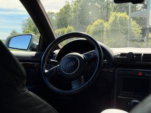 Audi A4 2006 Tallina, ar dzinēja tilpumu 3.00 L un nobraukumu 547 tūkst. km par 3500 €, foto 9 vietnē AUTOMOTO.COM.LV