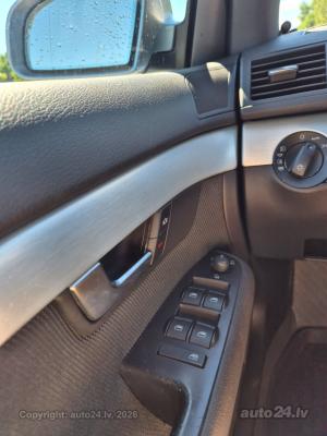 Audi A4 2006 Rakvere, ar dzinēja tilpumu 3.20 L un nobraukumu 293 tūkst. km par 4100 €, foto 25 vietnē AUTOMOTO.COM.LV