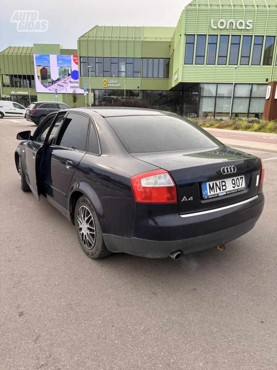 Audi A4 2006 Kauņa, ar dzinēja tilpumu 1.60 L un nobraukumu 300 tūkst. km par 500 €, foto 5 vietnē AUTOMOTO.COM.LV