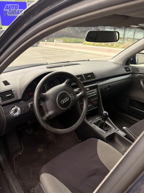 Audi A4 2006 in Kaunas, with an engine capacity of 1.60 L and mileage of 300 thousand km for 500 €, photo 5 on AUTOMOTO.COM.LV