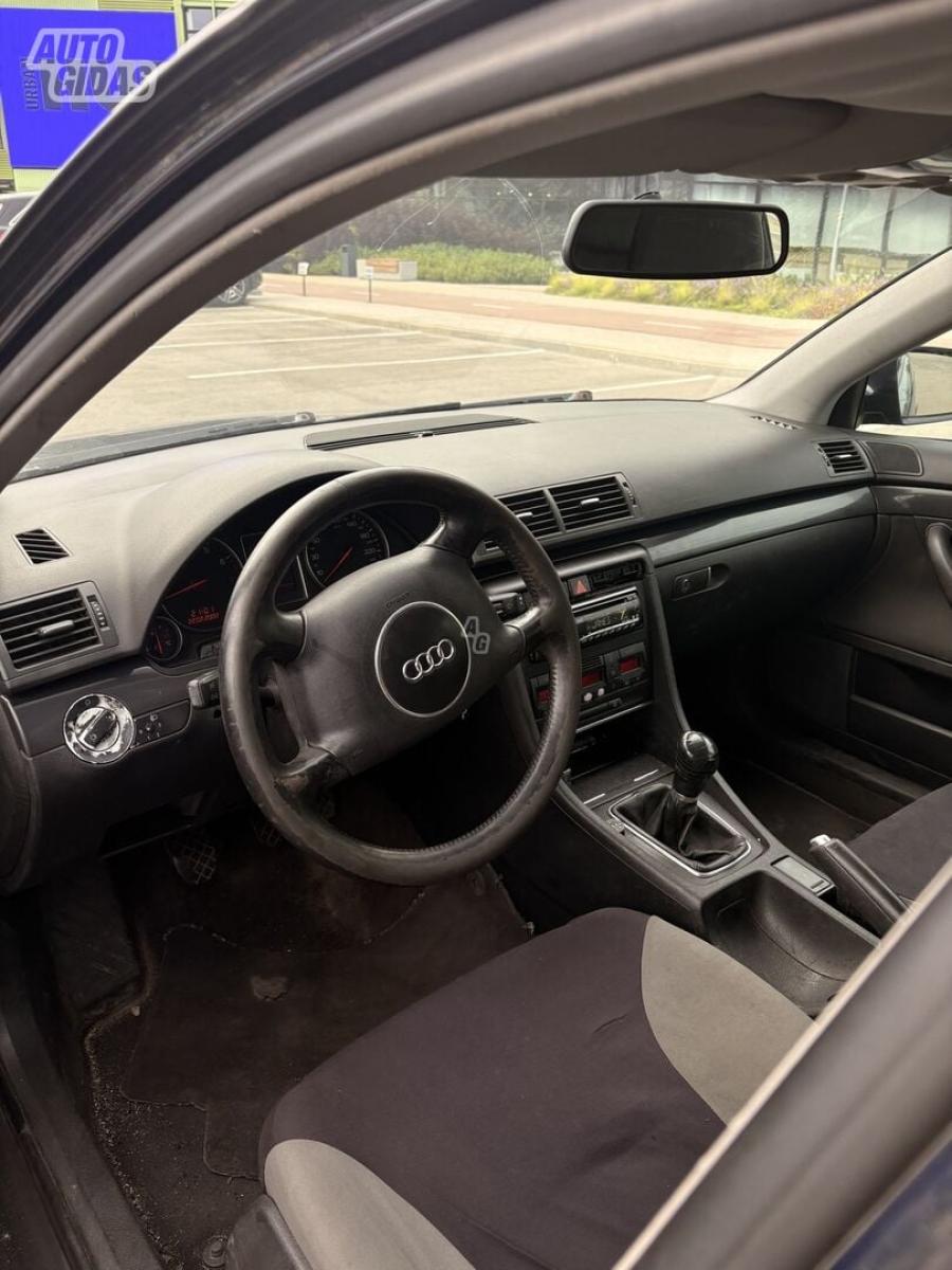 Audi A4 2006 Kauņa, ar dzinēja tilpumu 1.60 L un nobraukumu 300 tūkst. km par 500 €, foto 6 vietnē AUTOMOTO.COM.LV