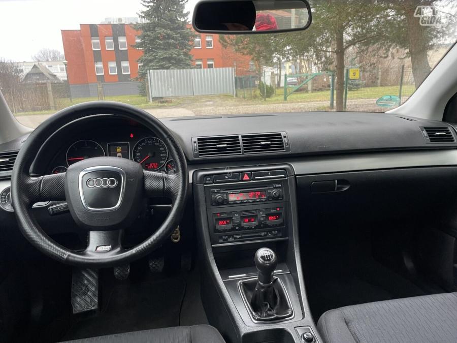 Audi A4 2007 Kauņa, ar dzinēja tilpumu 2.00 L un nobraukumu 237 tūkst. km par 3150 €, foto 29 vietnē AUTOMOTO.COM.LV
