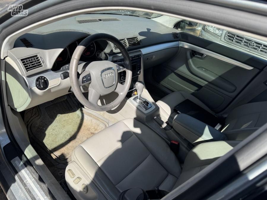 Audi A4 2007 in Vilnius, with an engine capacity of 2.00 L and mileage of 320 thousand km for 1000 €, photo 6 on AUTOMOTO.COM.LV