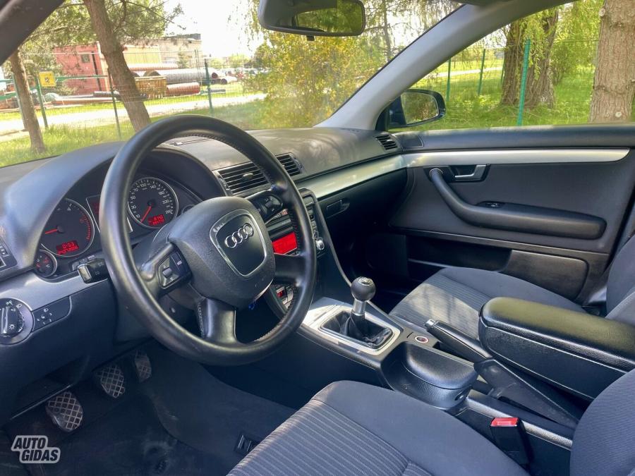 Audi A4 2007 in Kaunas, with an engine capacity of 2.00 L and mileage of 290 thousand km for 2650 €, photo 22 on AUTOMOTO.COM.LV