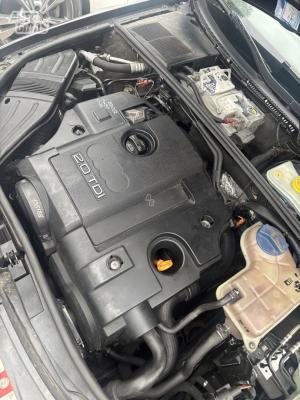 Audi A4 2007 in Vilnius, with an engine capacity of 2.00 L and mileage of 293 thousand km for 800 €, photo 7 on AUTOMOTO.COM.LV