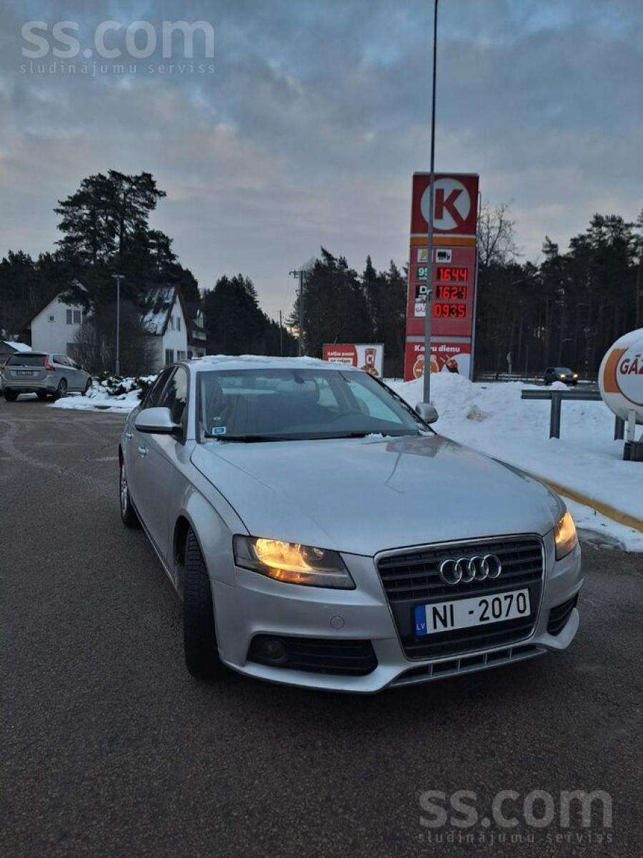 Audi A4 2008 Rīga, ar dzinēja tilpumu 2.00 L un nobraukumu 263 tūkst. km par 4300 €, foto 4 vietnē AUTOMOTO.COM.LV