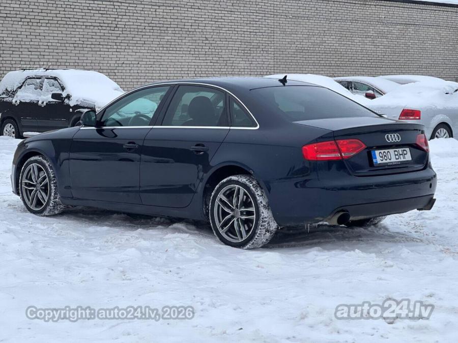 Audi A4 2008 in Narva, with an engine capacity of 3.00 L and mileage of 398 thousand km for 4499 €, photo 5 on AUTOMOTO.COM.LV