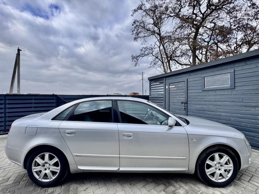 Audi A4 2008 in Kaunas, with an engine capacity of 2.00 L and mileage of 390 thousand km for 2190 €, photo 7 on AUTOMOTO.COM.LV