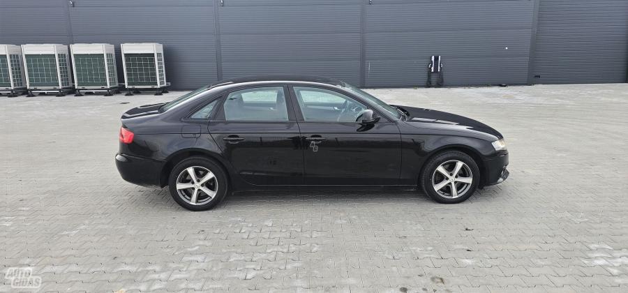 Audi A4 2008 in Kaunas, with an engine capacity of 2.00 L and mileage of 320 thousand km for 3850 €, photo 26 on AUTOMOTO.COM.LV