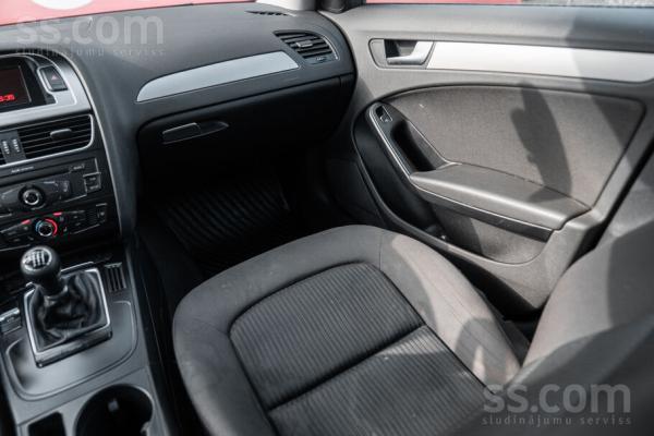 Audi A4 2008 Rīga, ar dzinēja tilpumu 1.80 L un nobraukumu 244 tūkst. km par 2400 €, foto 7 vietnē AUTOMOTO.COM.LV