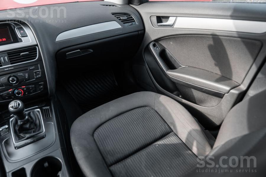 Audi A4 2008 Rīga, ar dzinēja tilpumu 1.80 L un nobraukumu 244 tūkst. km par 2400 €, foto 8 vietnē AUTOMOTO.COM.LV
