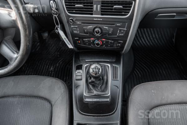 Audi A4 2008 Rīga, ar dzinēja tilpumu 1.80 L un nobraukumu 244 tūkst. km par 2400 €, foto 8 vietnē AUTOMOTO.COM.LV