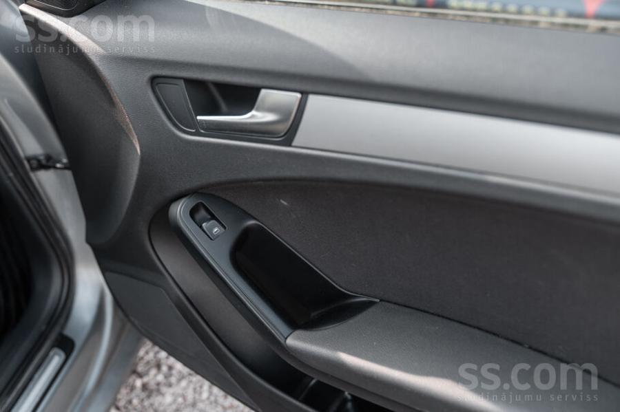 Audi A4 2008 Rīga, ar dzinēja tilpumu 1.80 L un nobraukumu 244 tūkst. km par 2400 €, foto 14 vietnē AUTOMOTO.COM.LV