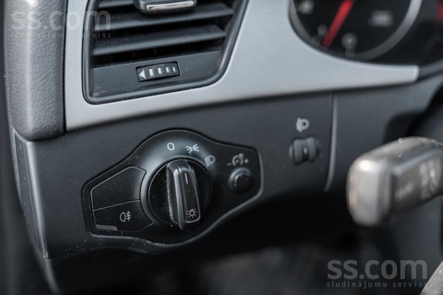 Audi A4 2008 Rīga, ar dzinēja tilpumu 1.80 L un nobraukumu 244 tūkst. km par 2400 €, foto 17 vietnē AUTOMOTO.COM.LV