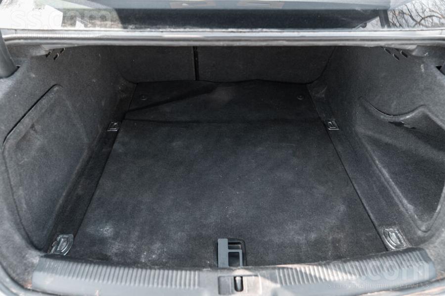 Audi A4 2008 Rīga, ar dzinēja tilpumu 1.80 L un nobraukumu 244 tūkst. km par 2400 €, foto 21 vietnē AUTOMOTO.COM.LV
