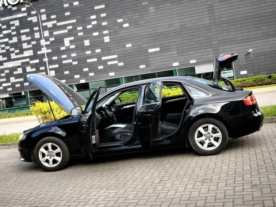 Audi A4 2008 in Jelgava, with an engine capacity of 2.00 L and mileage of 242 thousand km for 5990 €, photo 10 on AUTOMOTO.COM.LV