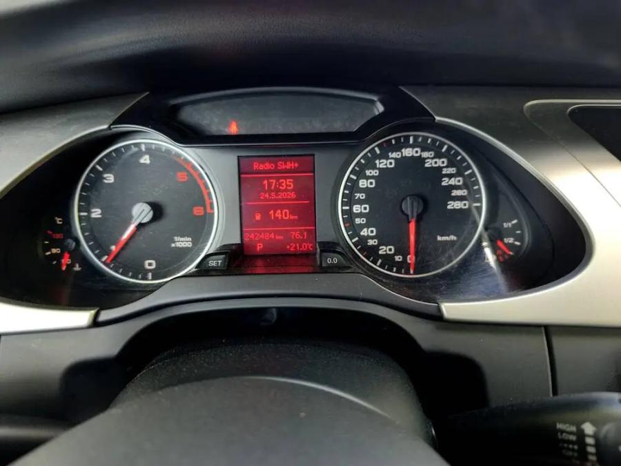 Audi A4 2008 in Jelgava, with an engine capacity of 2.00 L and mileage of 242 thousand km for 5990 €, photo 31 on AUTOMOTO.COM.LV