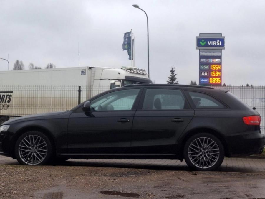 Audi A4 2008 in Riga, with an engine capacity of 2.00 L and mileage of 308 thousand km for 6300 €, photo 12 on AUTOMOTO.COM.LV