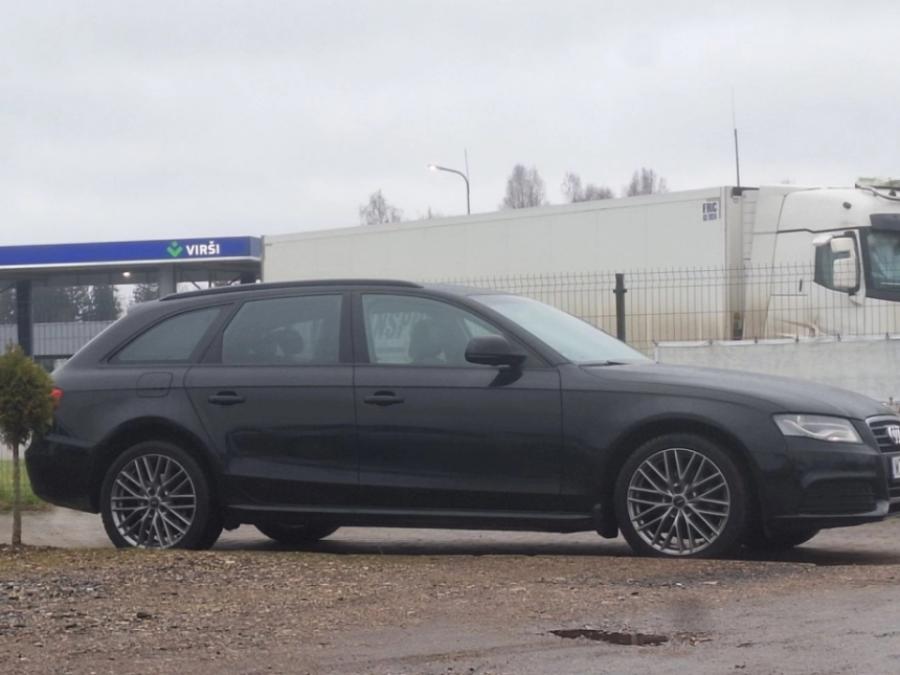 Audi A4 2008 in Riga, with an engine capacity of 2.00 L and mileage of 308 thousand km for 6300 €, photo 17 on AUTOMOTO.COM.LV