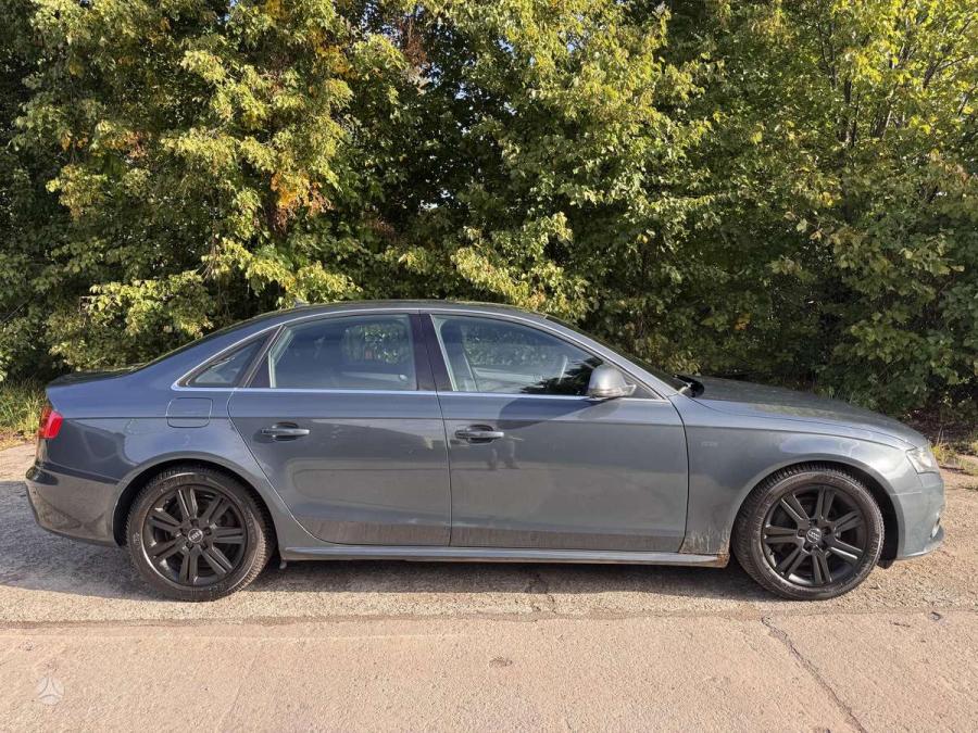 Audi A4 2008 in Siauliai, with an engine capacity of 2.70 L and mileage of 310 thousand km for 2650 €, photo 10 on AUTOMOTO.COM.LV