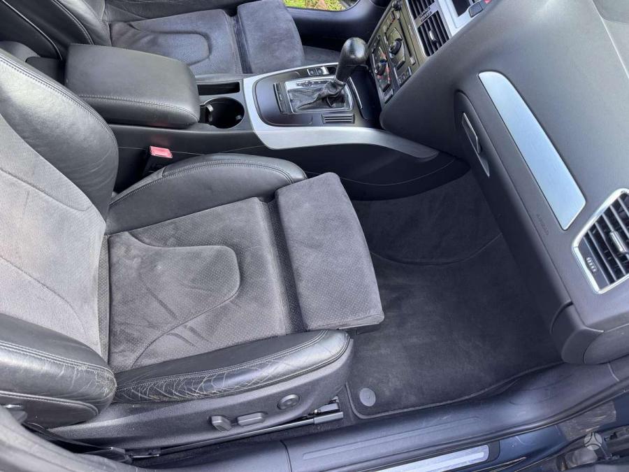 Audi A4 2008 in Siauliai, with an engine capacity of 2.70 L and mileage of 310 thousand km for 2650 €, photo 19 on AUTOMOTO.COM.LV