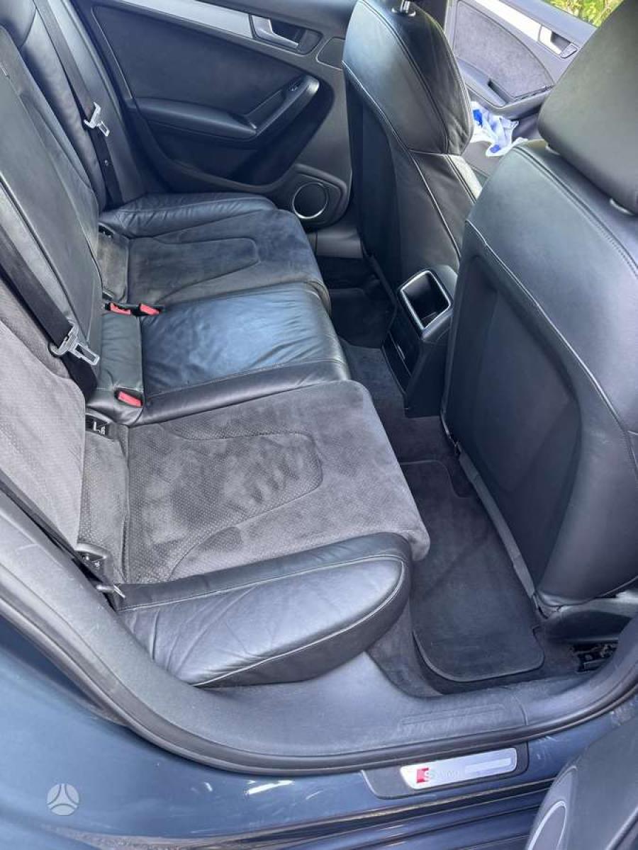 Audi A4 2008 in Siauliai, with an engine capacity of 2.70 L and mileage of 310 thousand km for 2650 €, photo 20 on AUTOMOTO.COM.LV