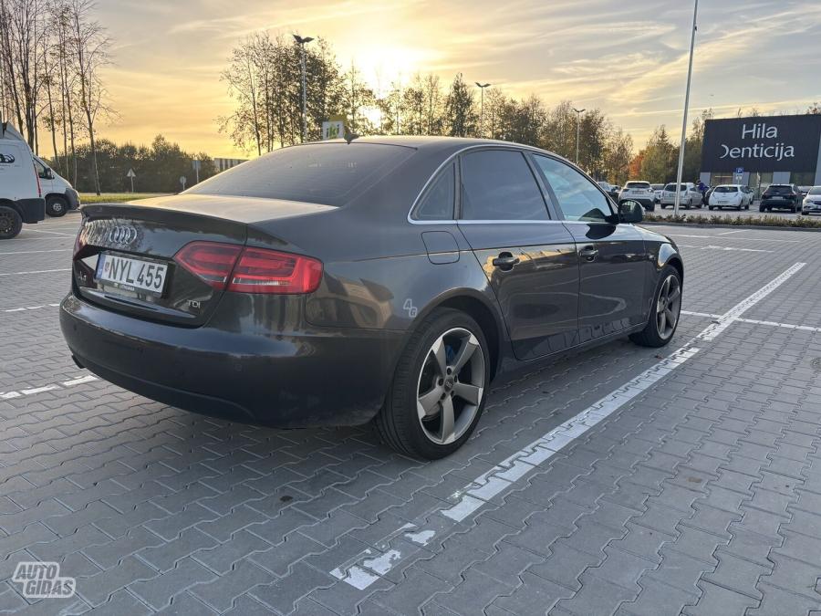 Audi A4 2008 in Vilnius, with an engine capacity of 2.00 L and mileage of 342 thousand km for 4300 €, photo 4 on AUTOMOTO.COM.LV